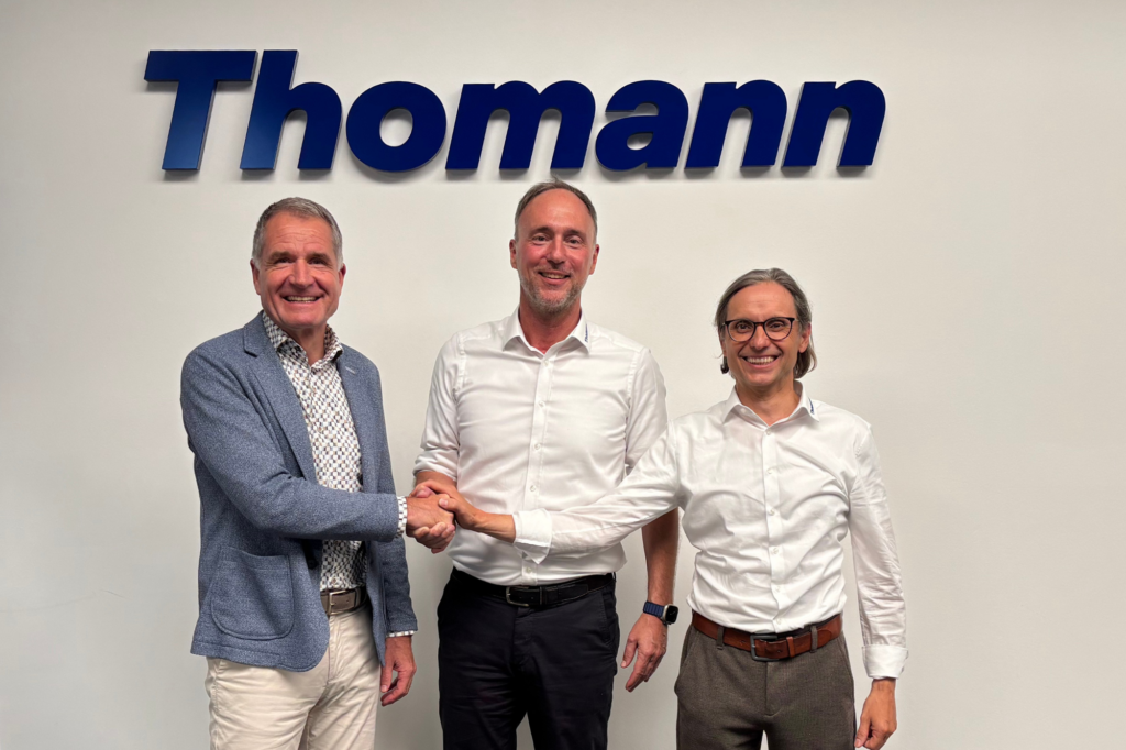 Wir richten uns neu aus - Thomann GmbH